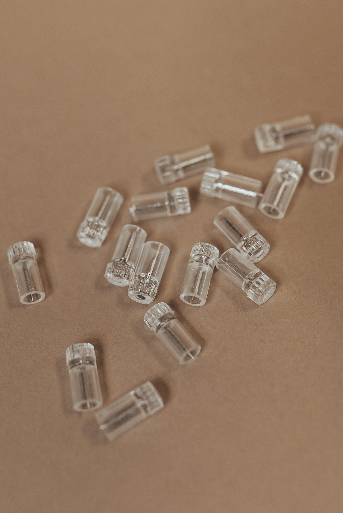 GLUE PIN - My Brand Lashes